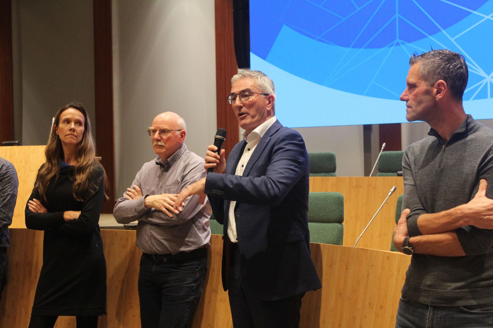 DAJK en Drenthe vinden elkaar in frustratie over stikstofbeleid | Veld ...